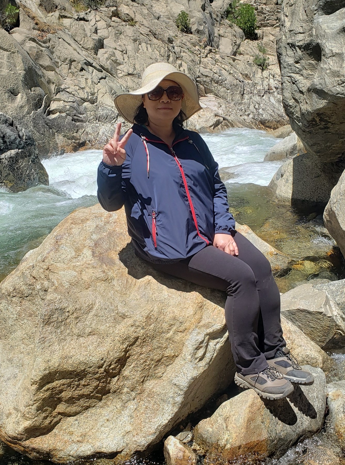 Mayker Lo Obituary - Fresno, CA