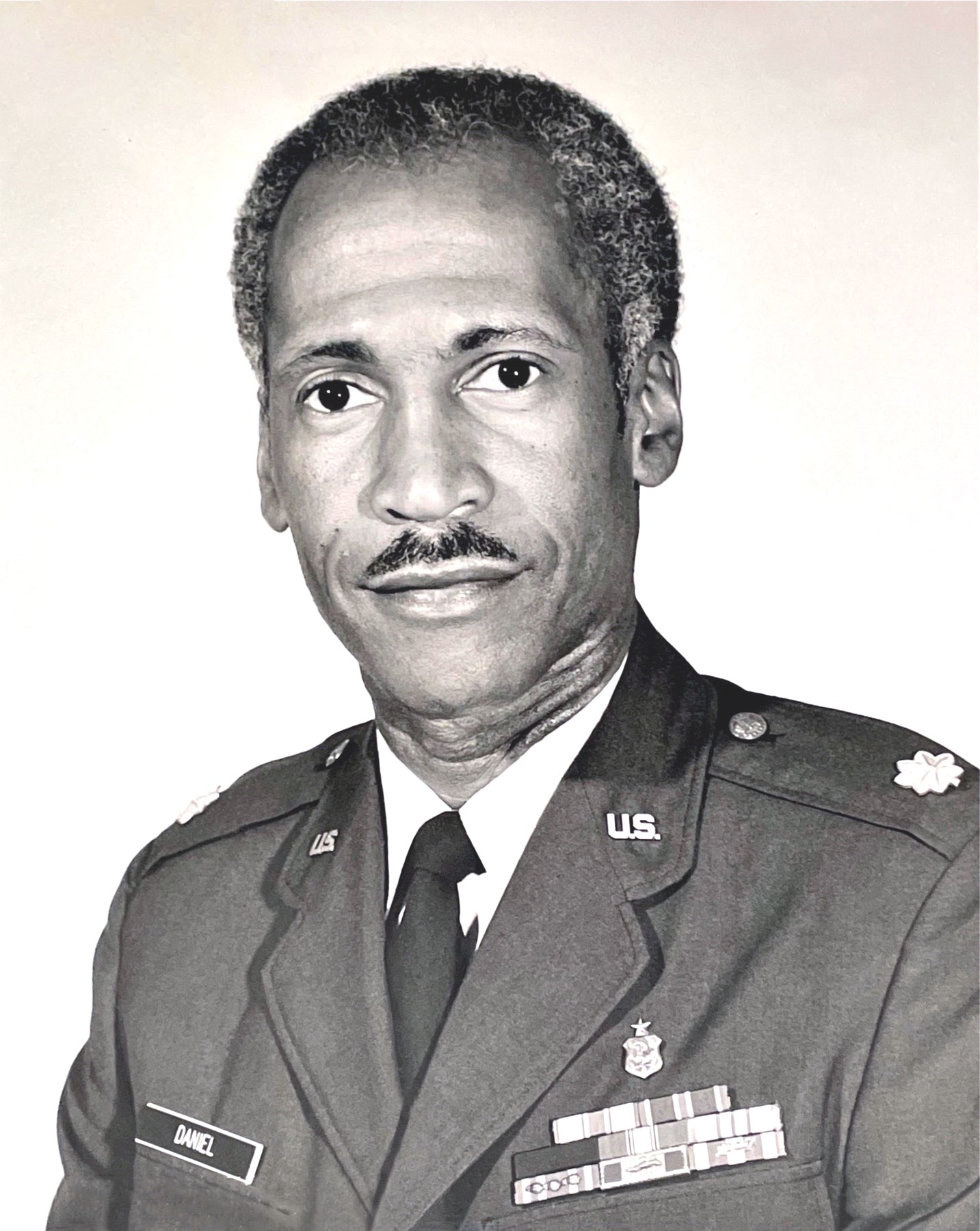 Warren Daniel Obituary - Kansas City, MO