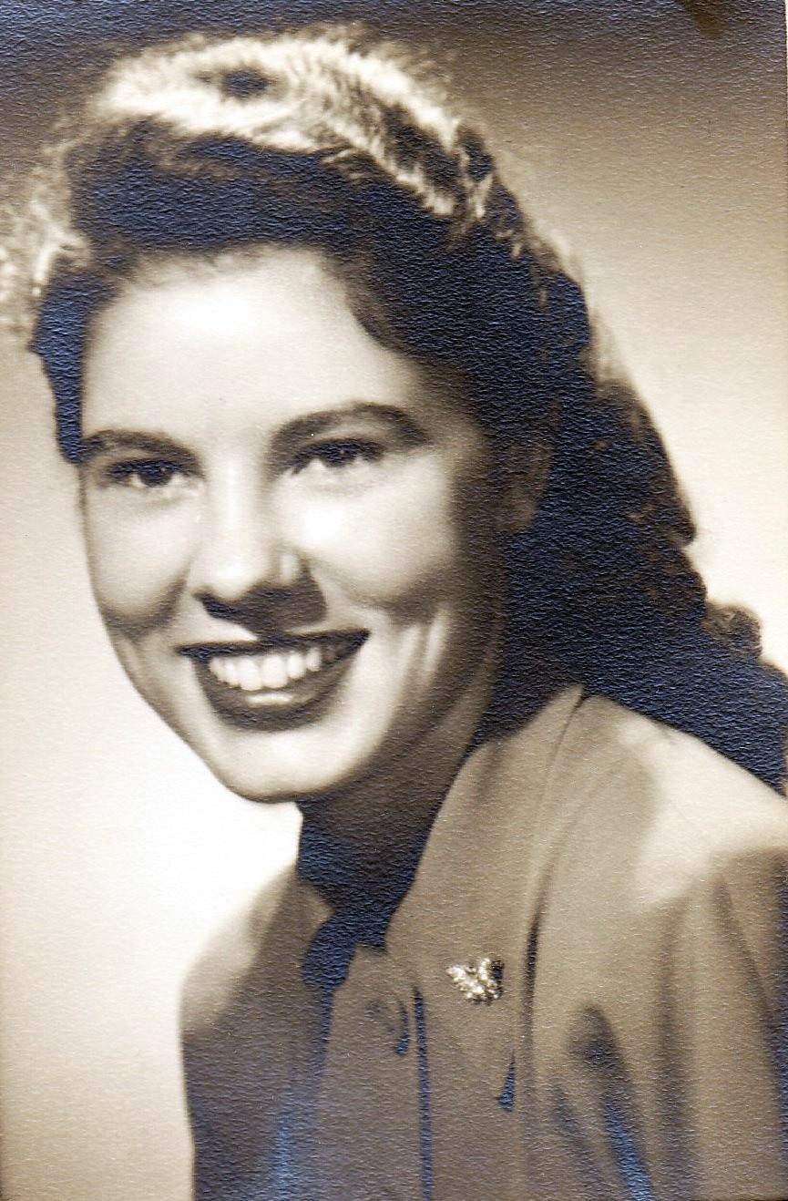 Anne Riley's Instagram, Twitter & Facebook on IDCrawl