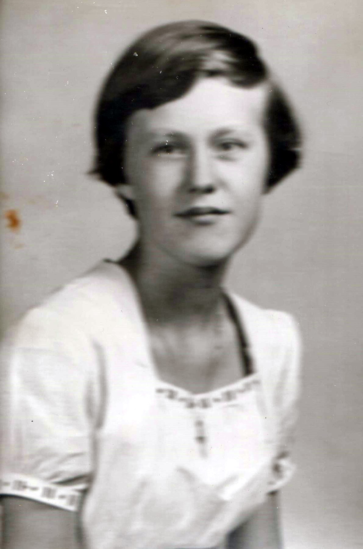 Isabella Whitehead's Instagram, Twitter & Facebook on IDCrawl