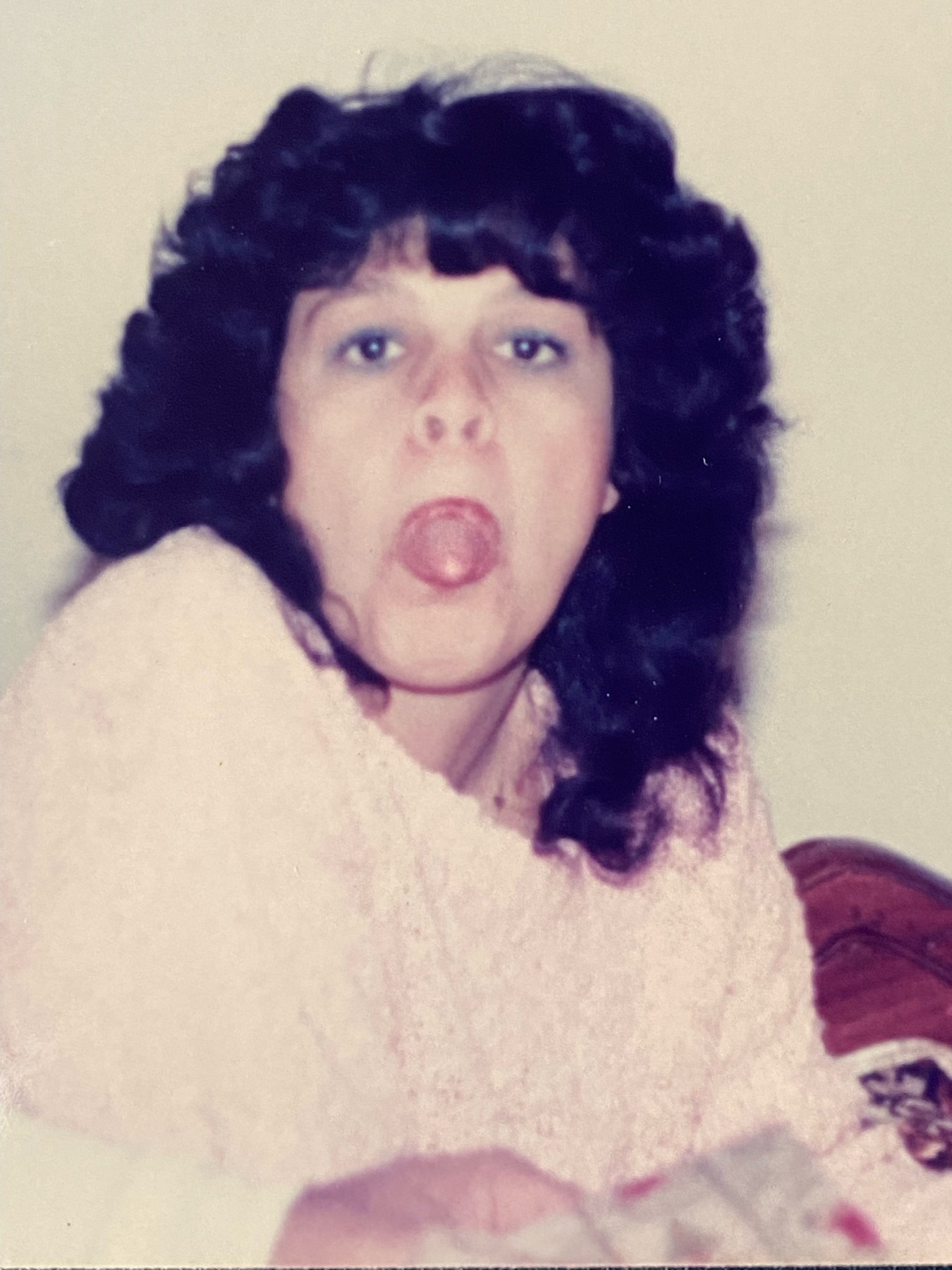 Christine Rios's Instagram, Twitter & Facebook on IDCrawl