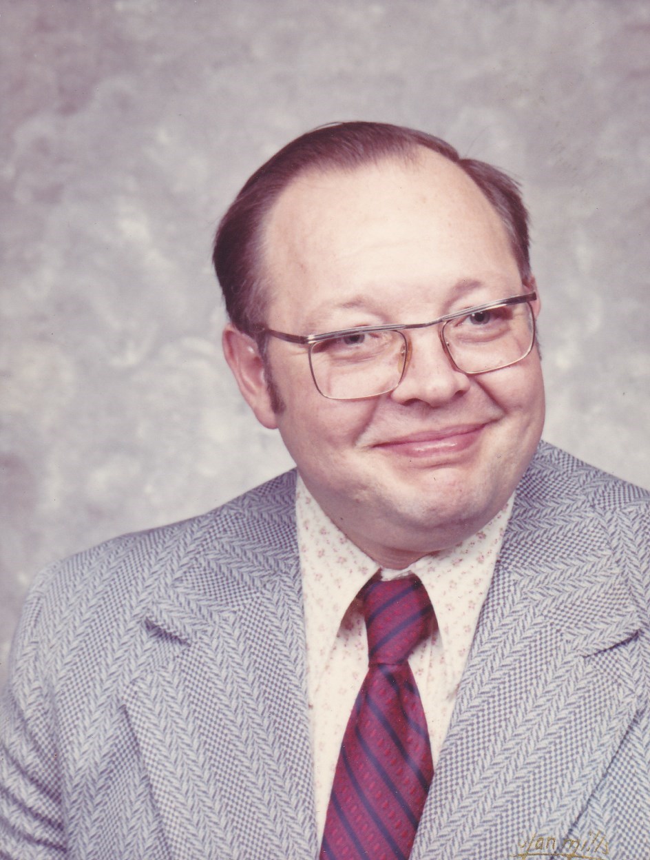 Scott Hoke's Instagram, Twitter & Facebook on IDCrawl