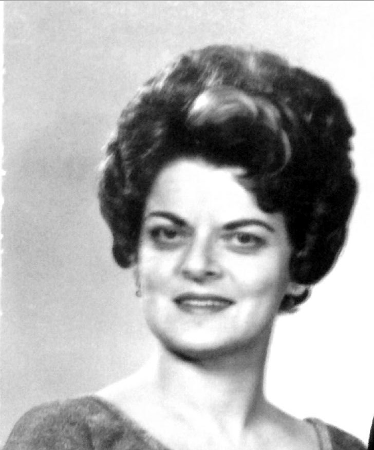 Phyllis Constance Mackenzie Obituary - Clearwater, FL