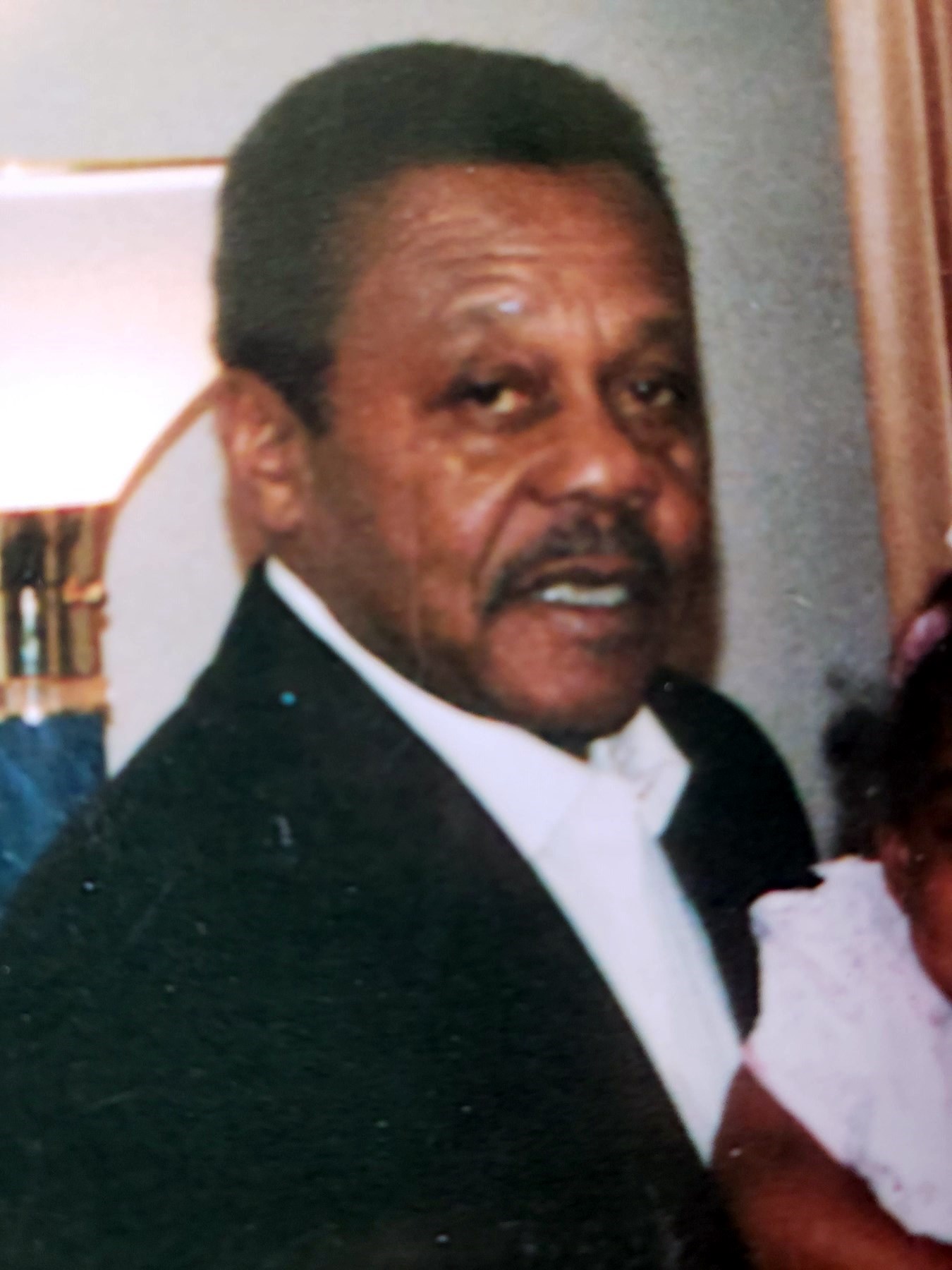 Cornelius Ross Obituary - Evergreen Park, IL