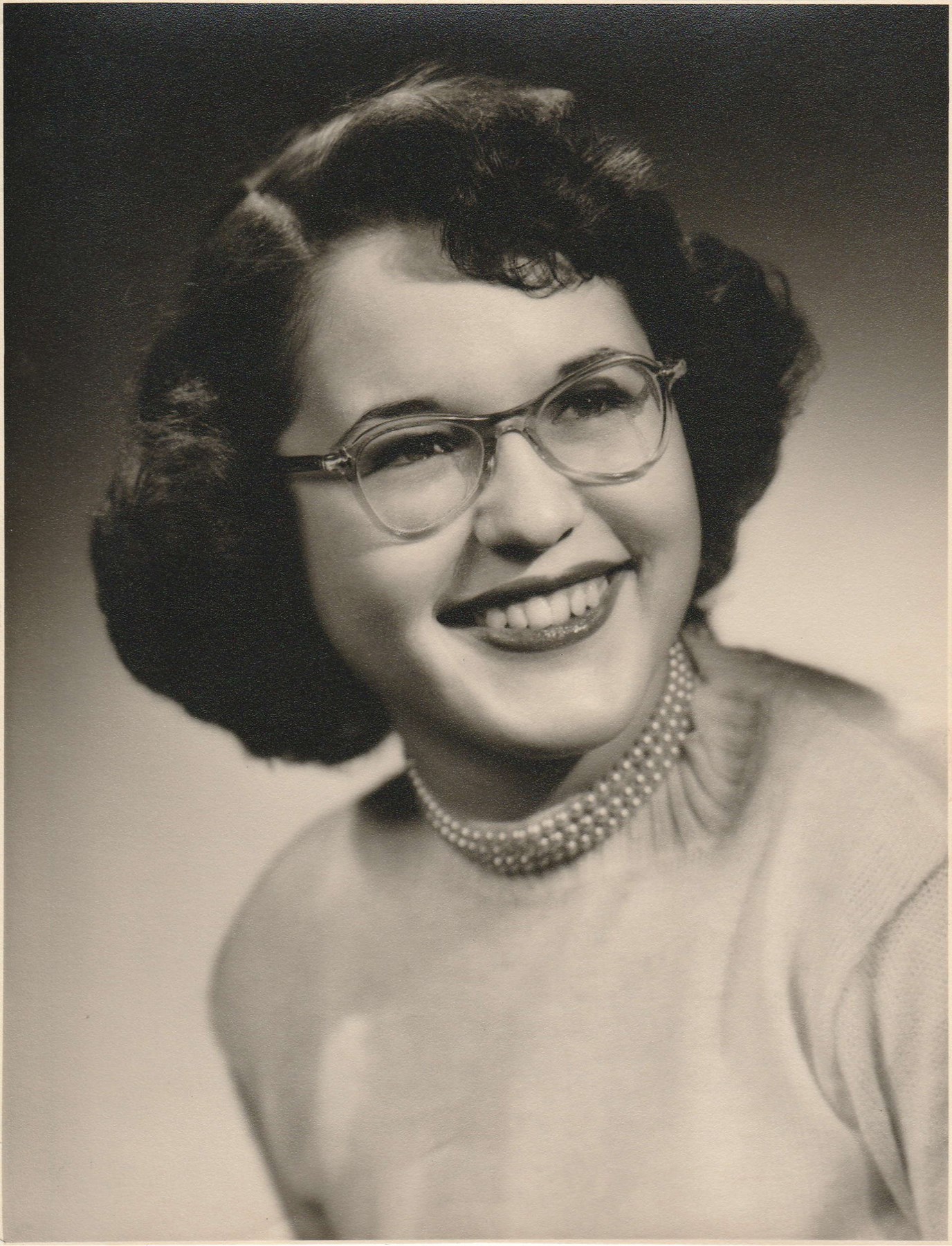 Nellie Roberts Obituary - Columbia, MO