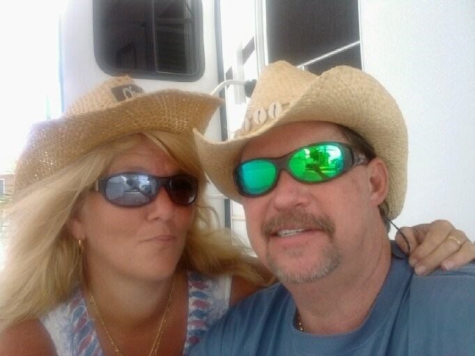 Debbie Root's Instagram, Twitter & Facebook on IDCrawl