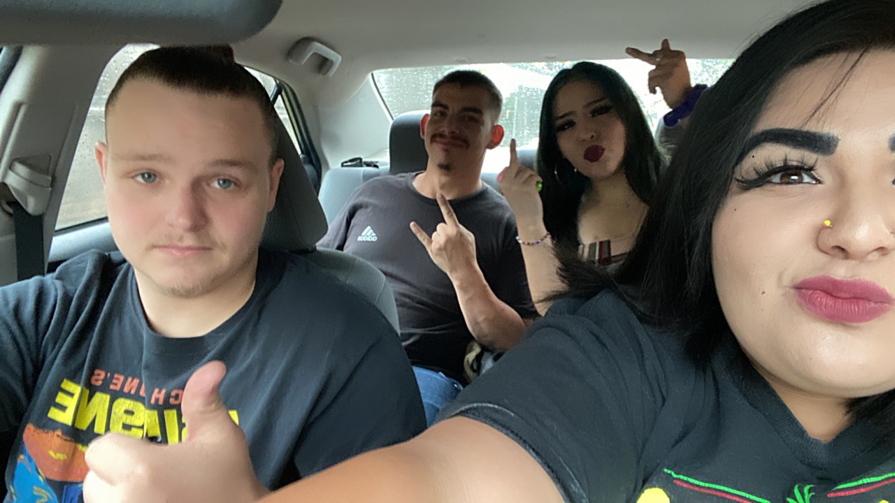 Cassandra Decker's Instagram, Twitter & Facebook on IDCrawl