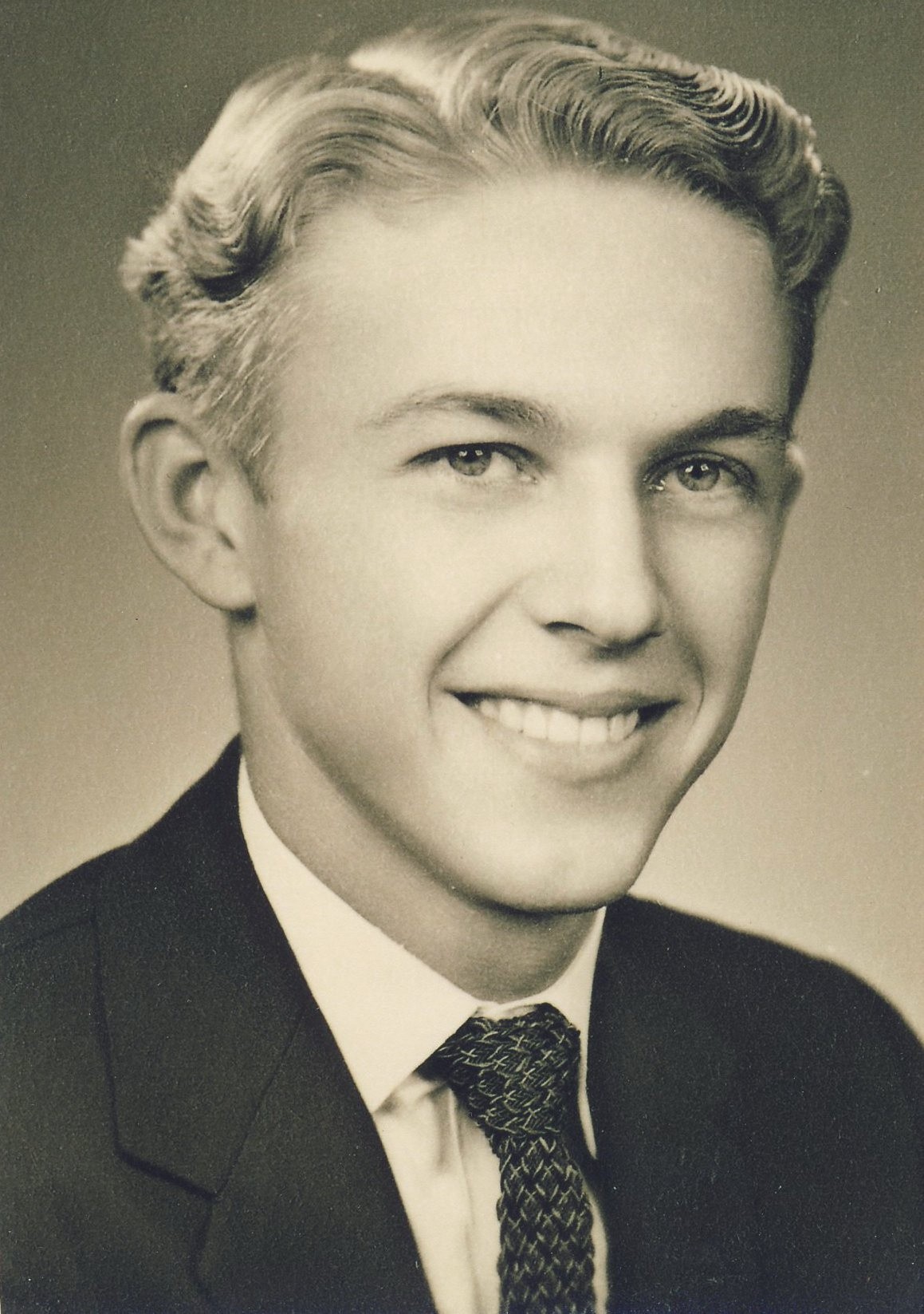 Frederick Wolf's Instagram, Twitter & Facebook on IDCrawl