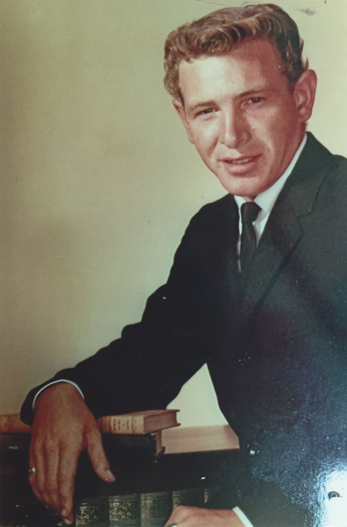 Ronald R. Elliott Obituary - St. Ann, MO