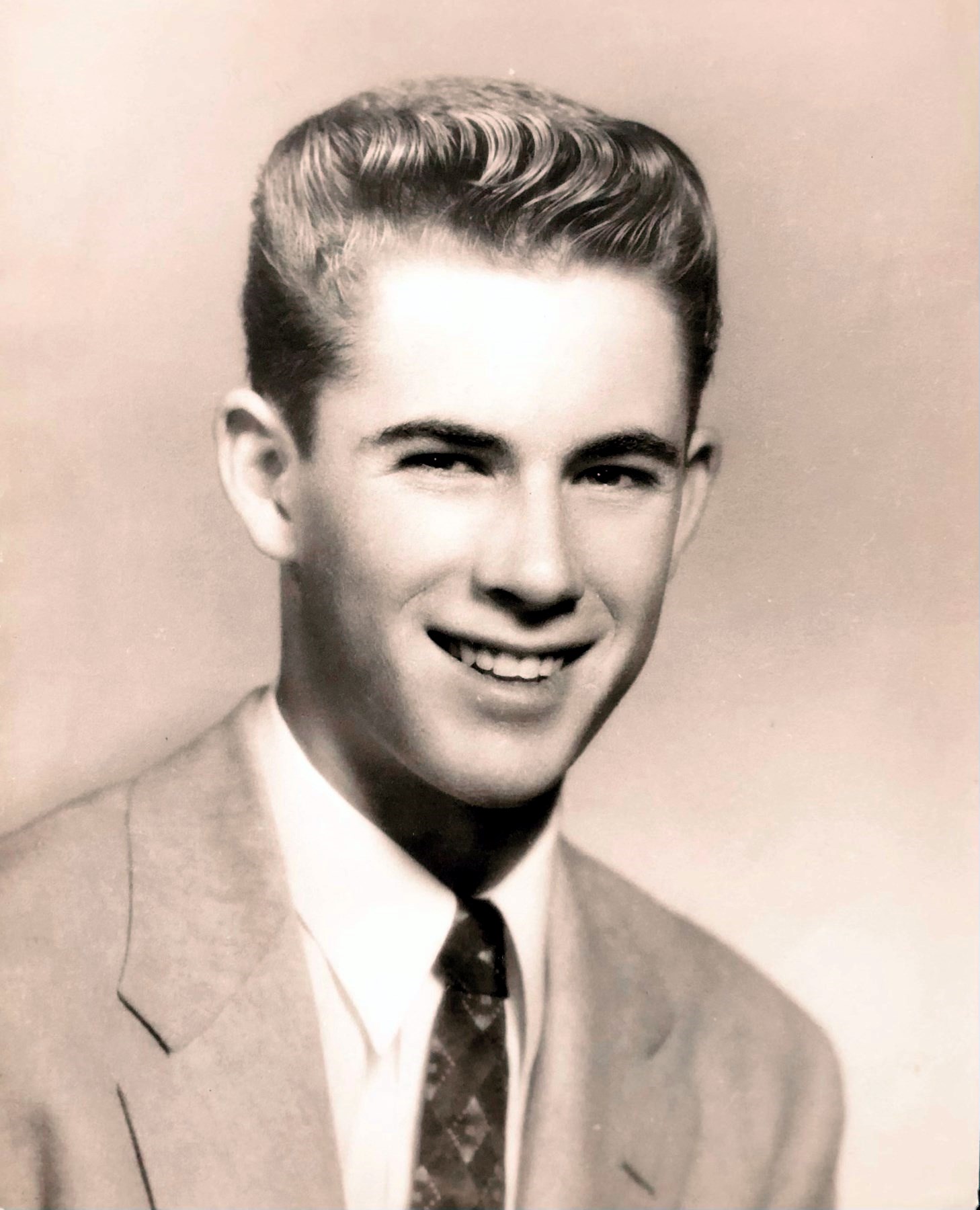 Theodore Hall's Instagram, Twitter & Facebook on IDCrawl