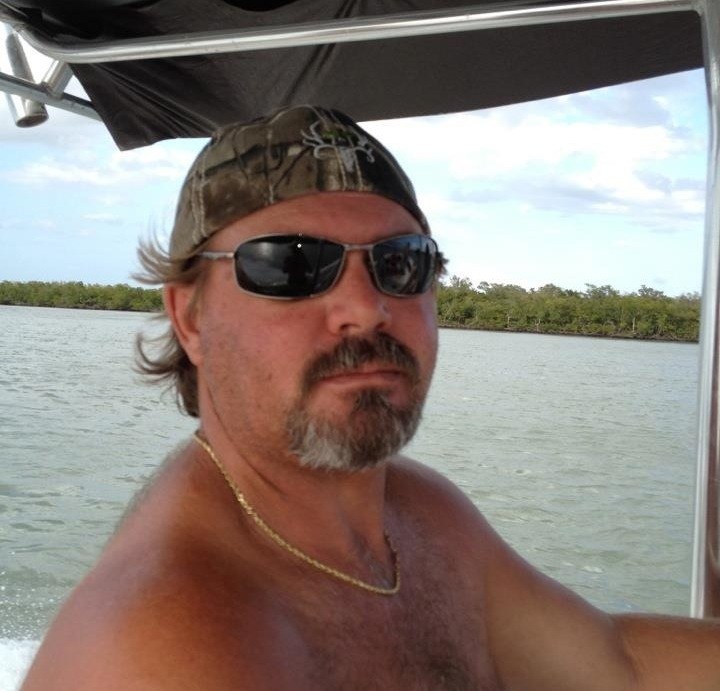 John Swick's Instagram, Twitter & Facebook on IDCrawl