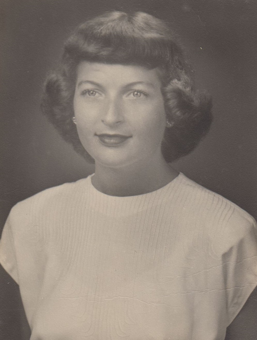 Natalie Poulos's Instagram, Twitter & Facebook on IDCrawl