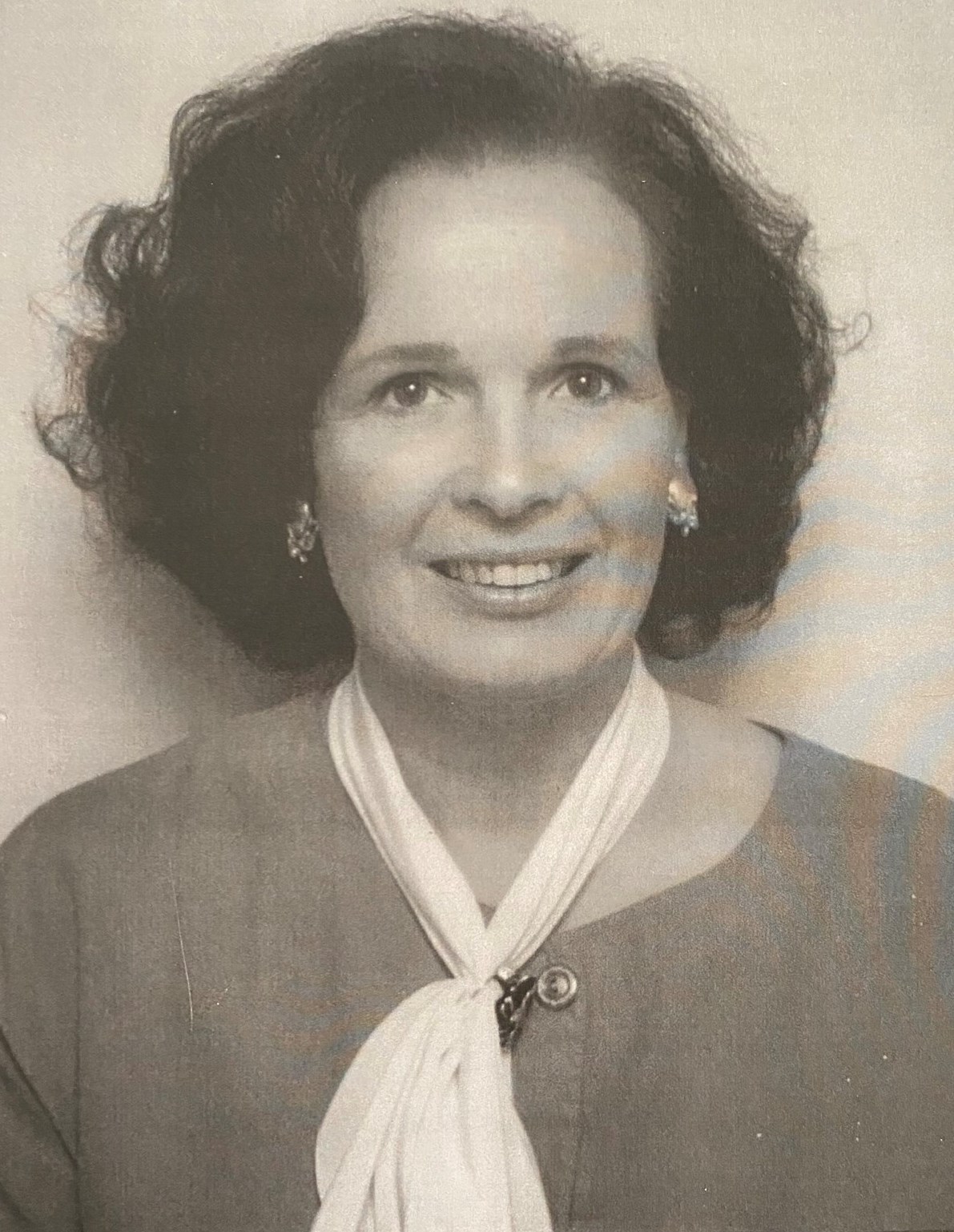 Barbara Mayhew Obituary - Aylmer, QC