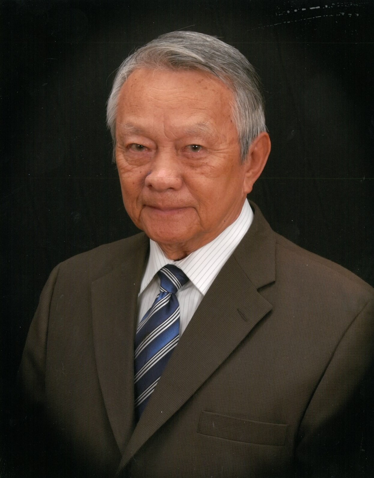 John Rong Nguyễn Obituary - Wichita, KS