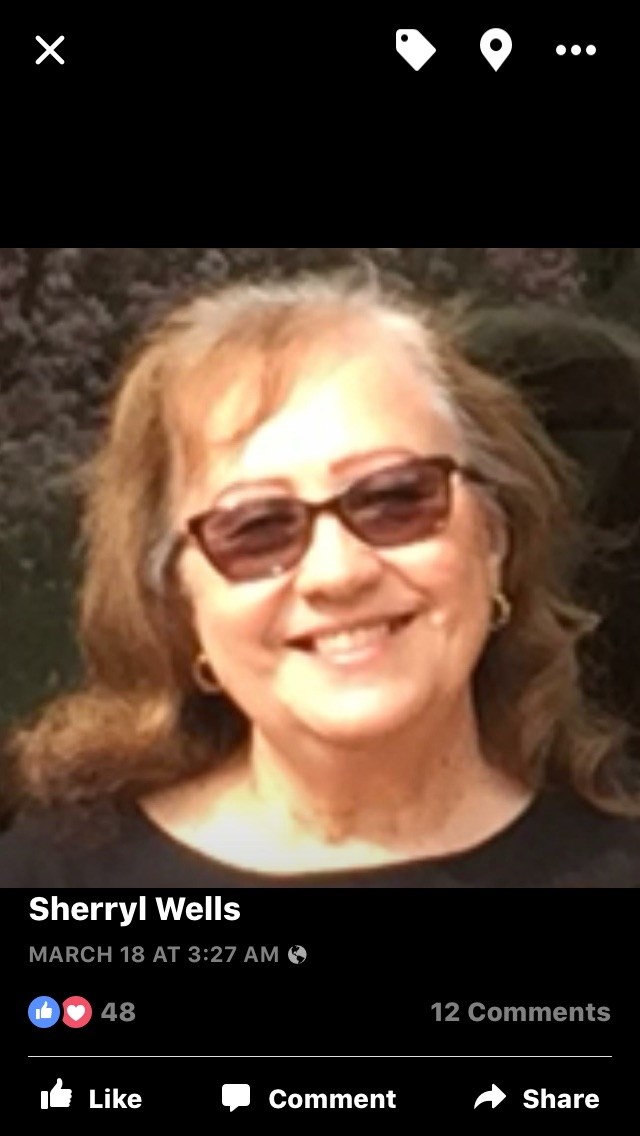 Lori Ripple's Instagram, Twitter & Facebook on IDCrawl