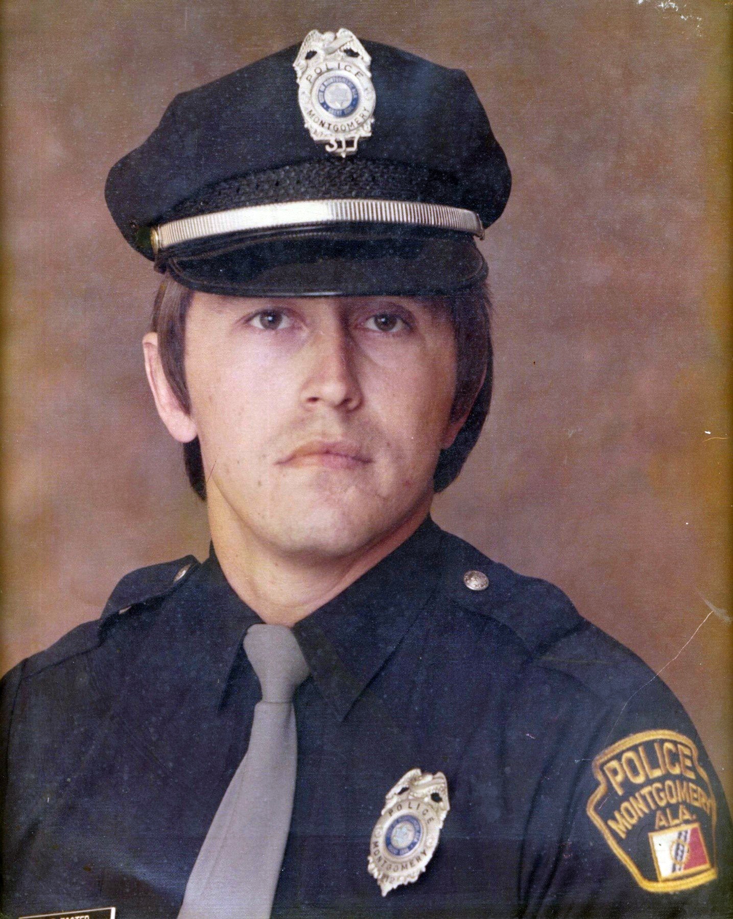 Sam Faulk's Instagram, Twitter & Facebook on IDCrawl