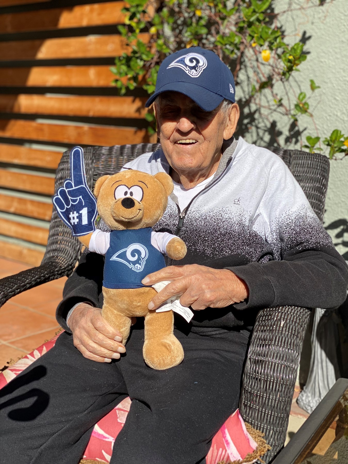 Jesus Nevarez Obituary - Culver City, CA