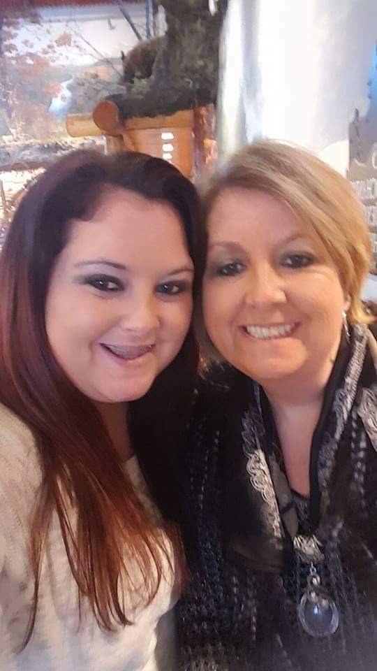 Melanie Butler's Instagram, Twitter & Facebook on IDCrawl