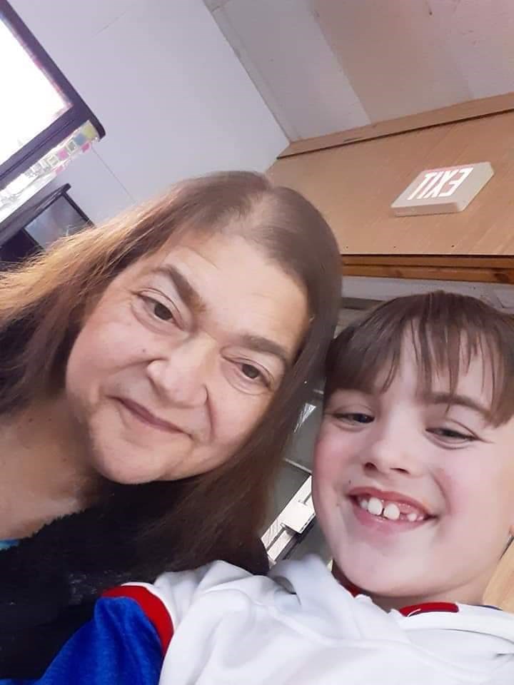 April Eason's Instagram, Twitter & Facebook on IDCrawl