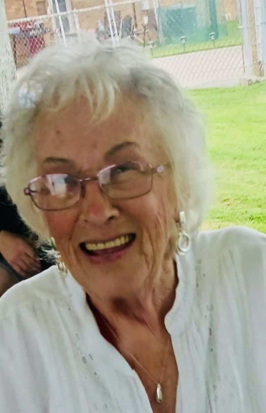 Beverly Roberts Obituary - Westlake, OH