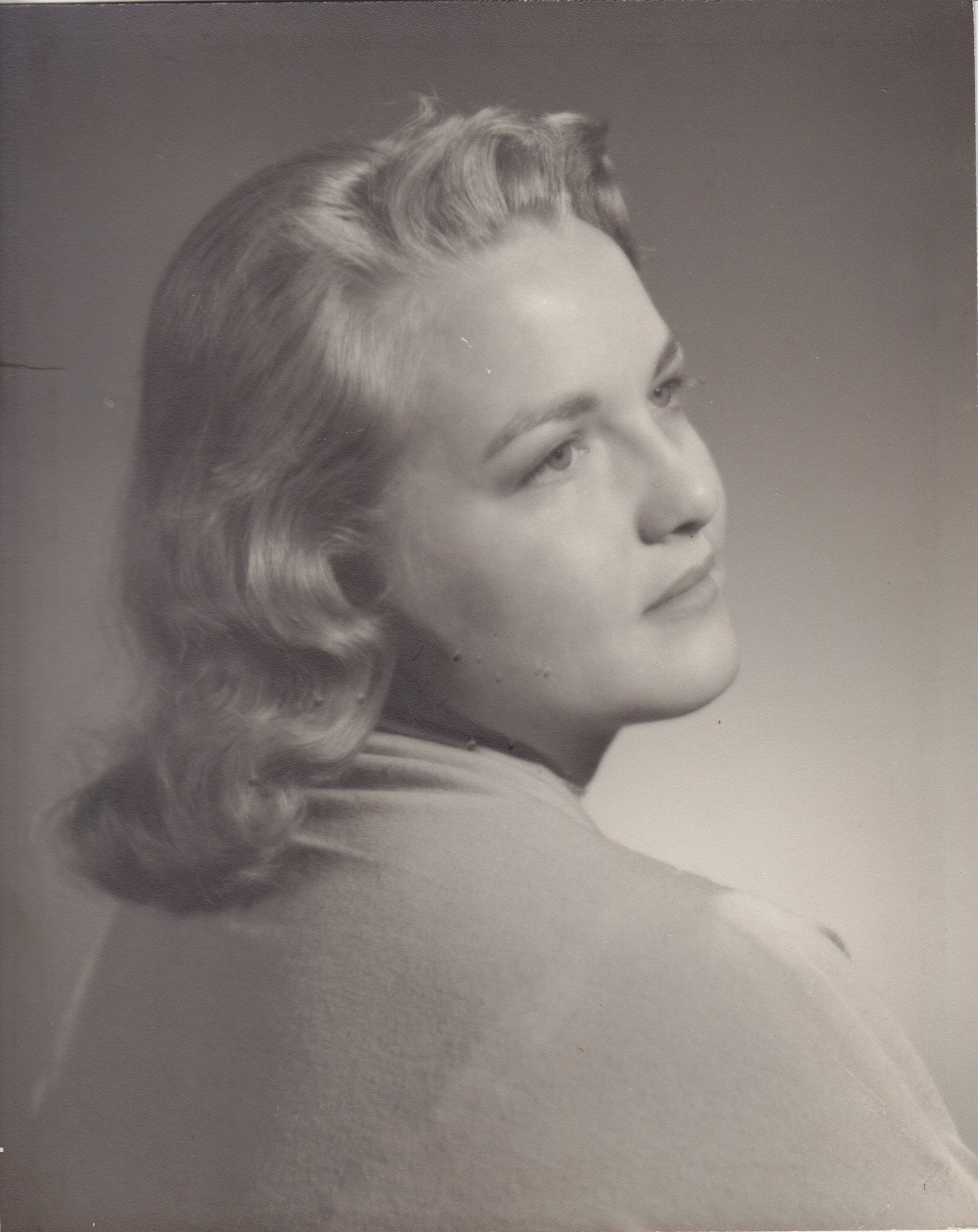 June Byers's Instagram, Twitter & Facebook on IDCrawl