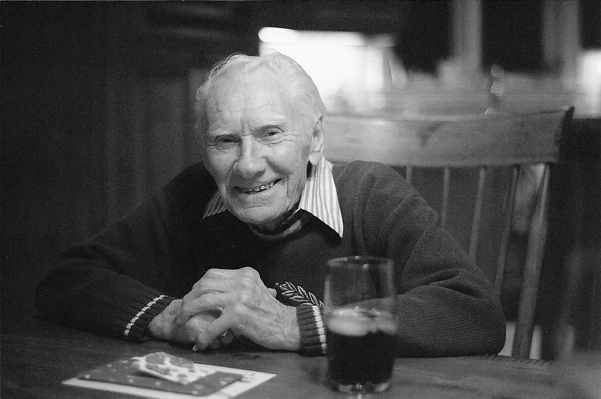 Charles Mead Obituary - Aurora, ON