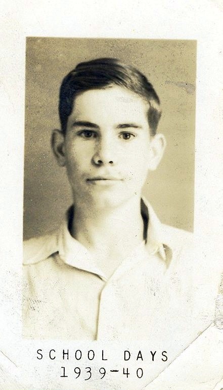 Roy Russell's Instagram, Twitter & Facebook on IDCrawl