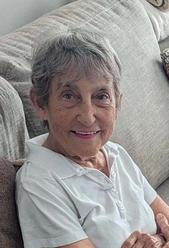 Mandy Dalton's Instagram, Twitter & Facebook on IDCrawl