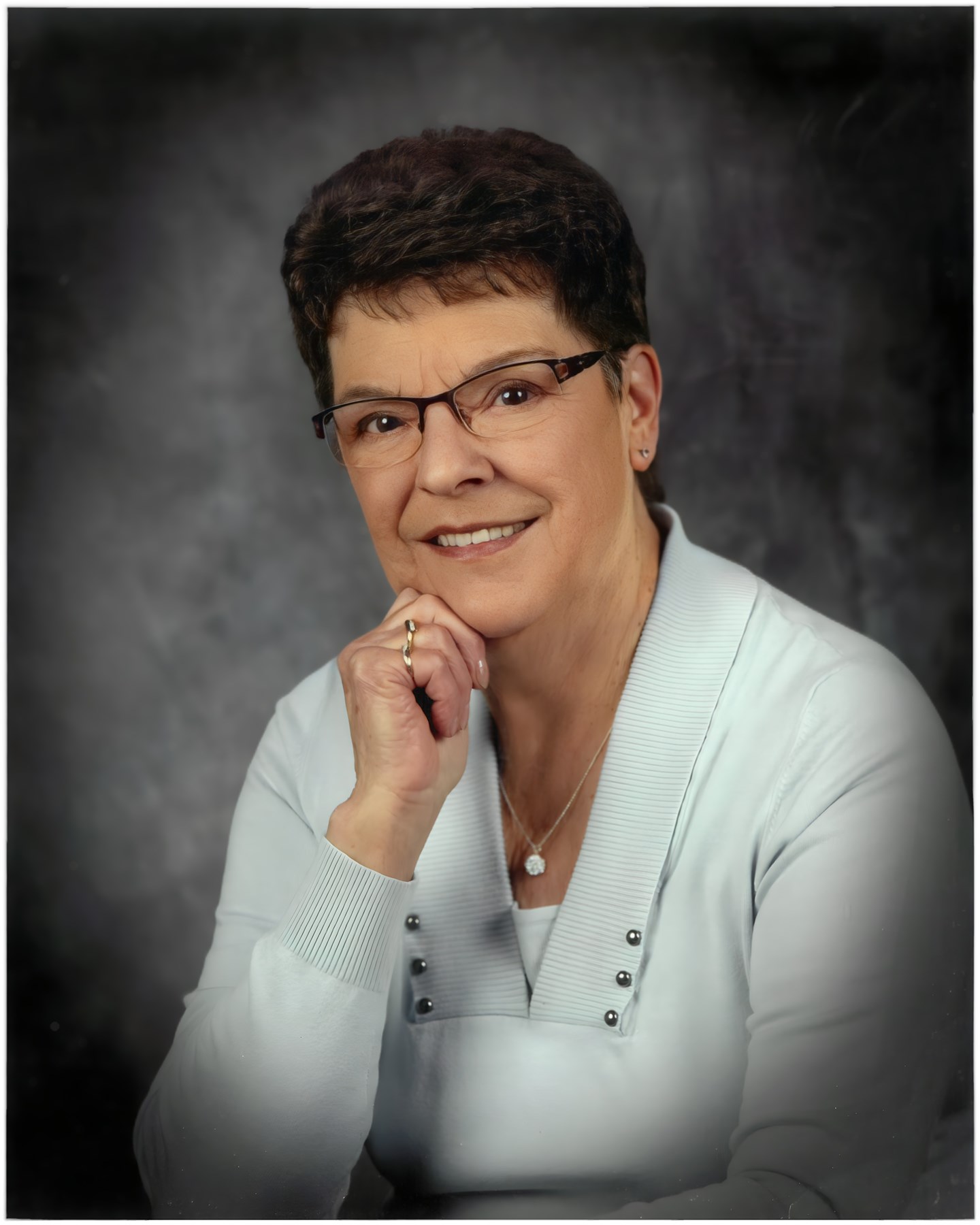 Juanita Perlinger avis de décès - Saskatoon, SK