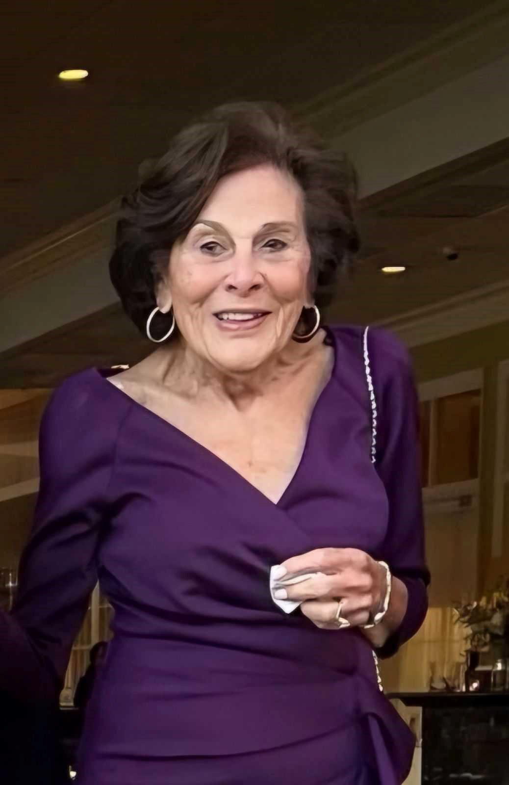 Diana Sgueglia Obituary - Scarsdale, NY