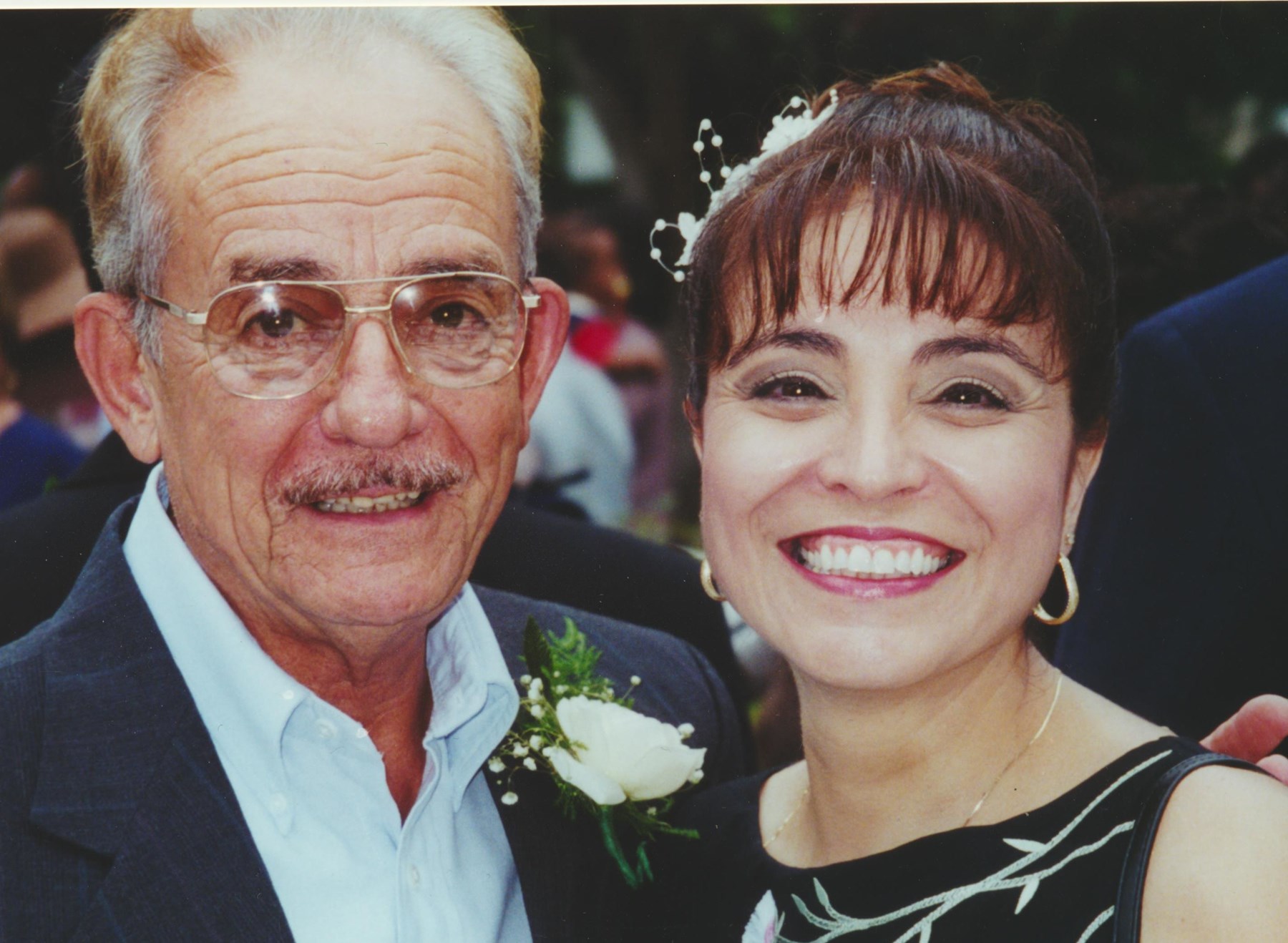 Roxanne Baes's Instagram, Twitter & Facebook on IDCrawl