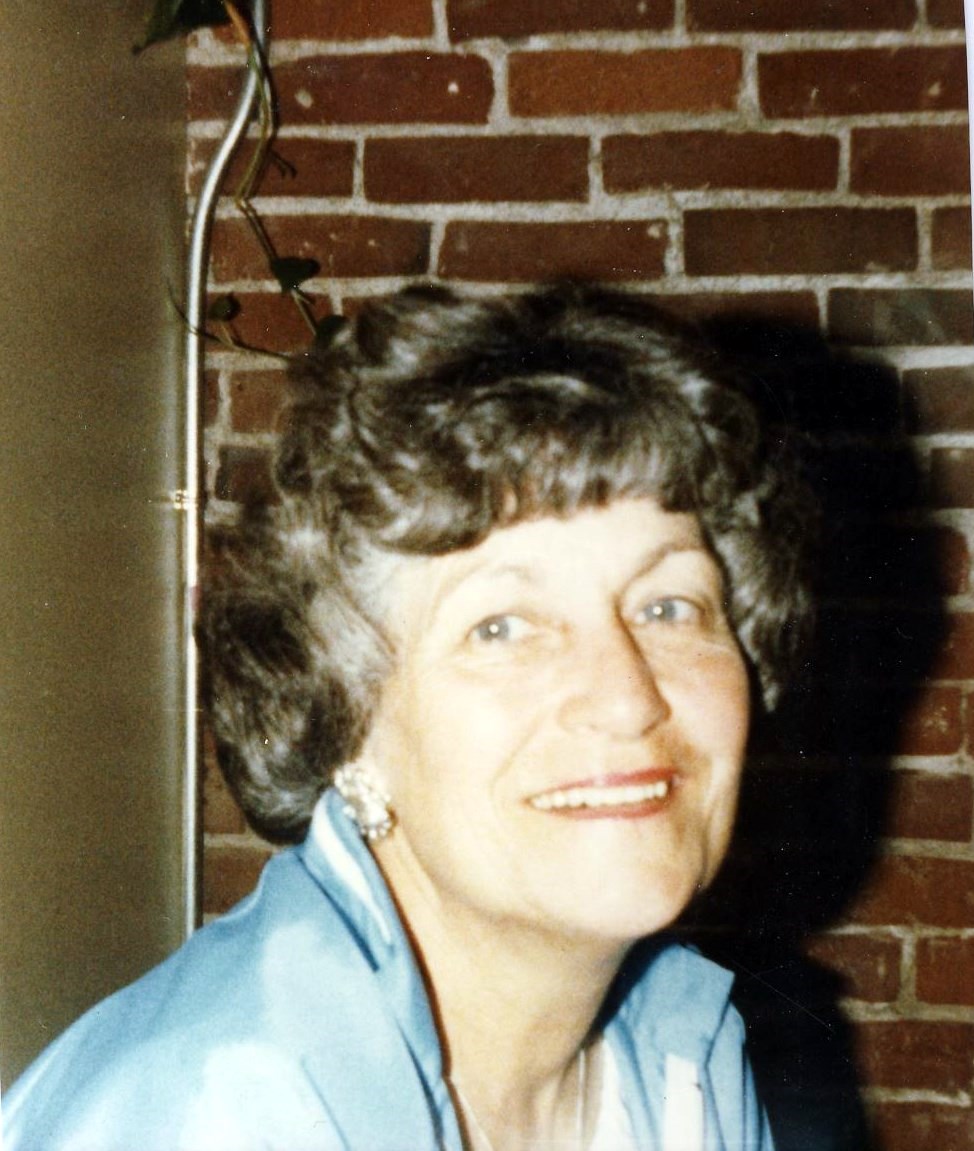 Winnie Fox's Instagram, Twitter & Facebook on IDCrawl