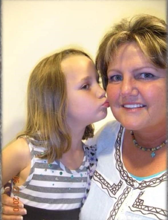 Cathy Kerr's Instagram, Twitter & Facebook on IDCrawl