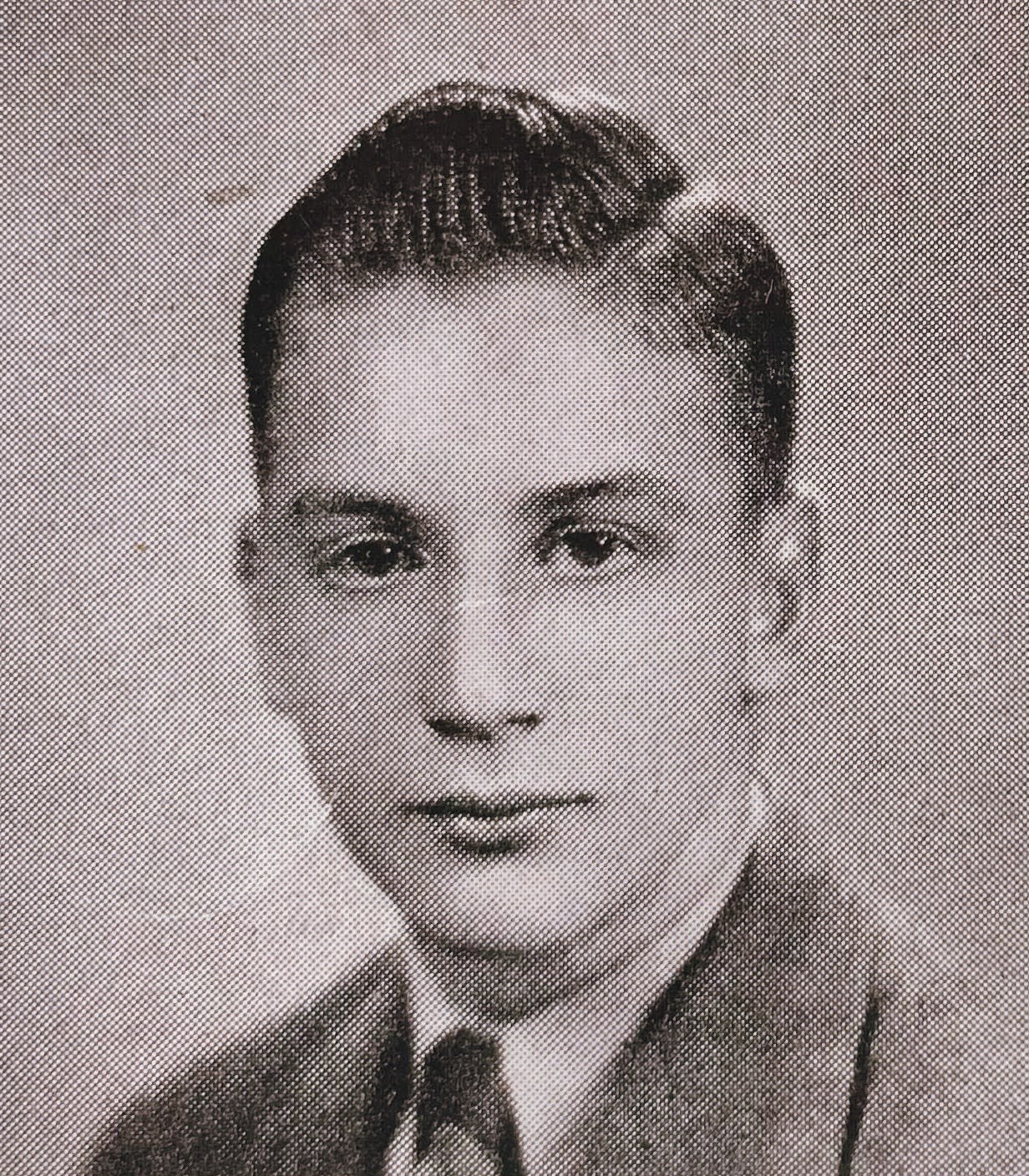 Paul Swales's Instagram, Twitter & Facebook on IDCrawl