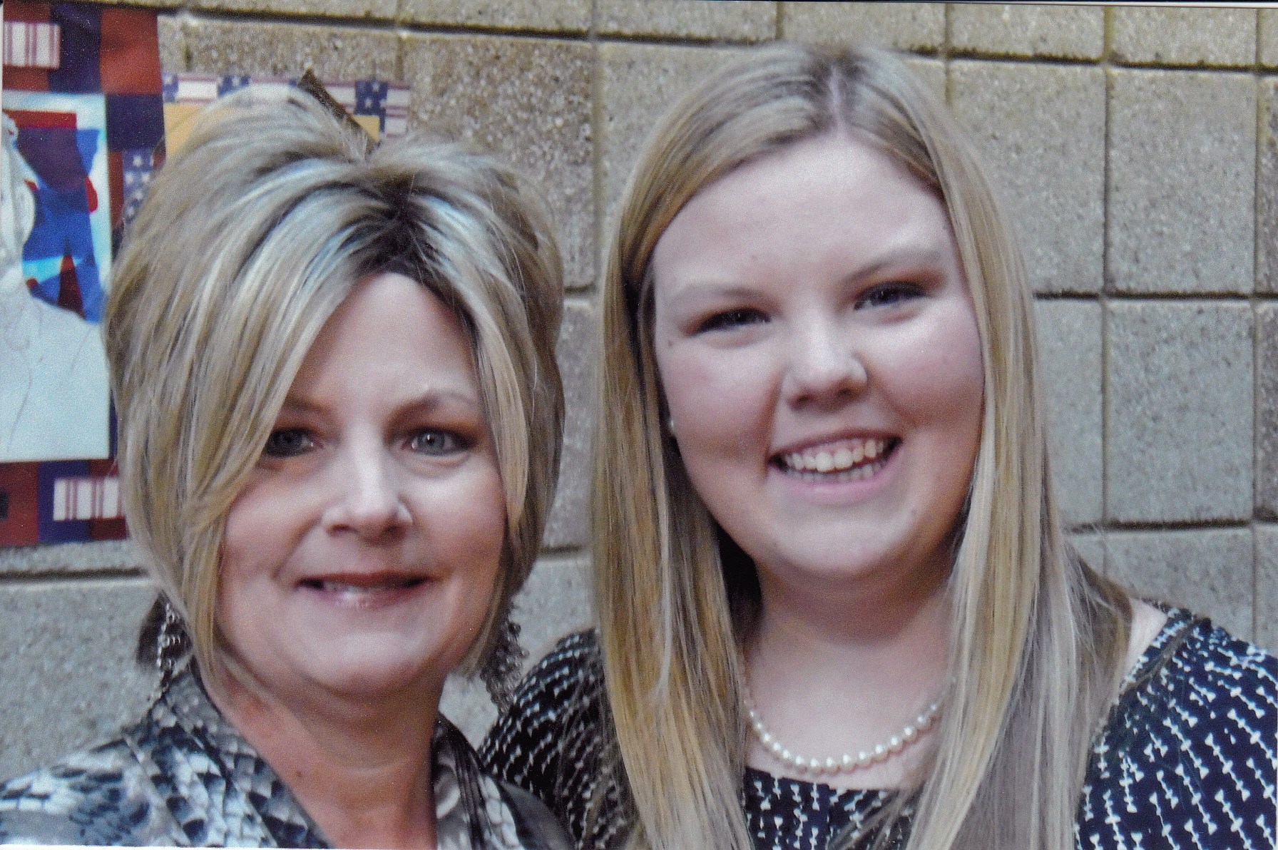 Lisa Shields's Instagram, Twitter & Facebook on IDCrawl