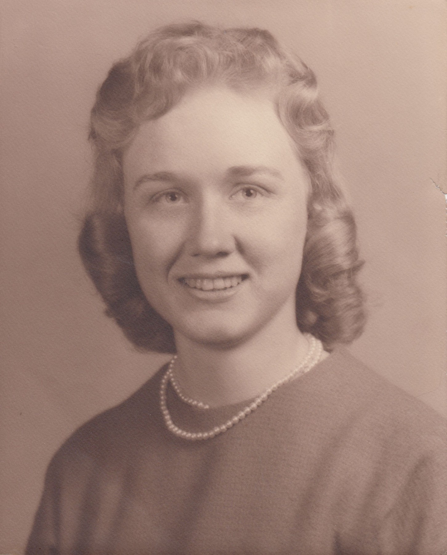 Reba Lee's Instagram, Twitter & Facebook on IDCrawl