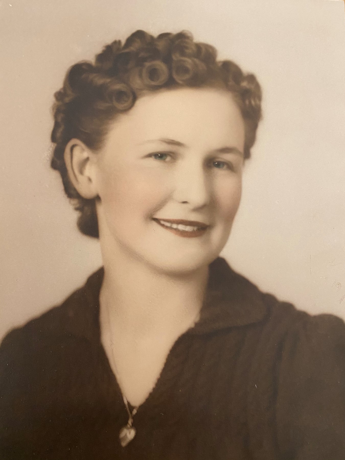 Anna Boyer's Instagram, Twitter & Facebook on IDCrawl