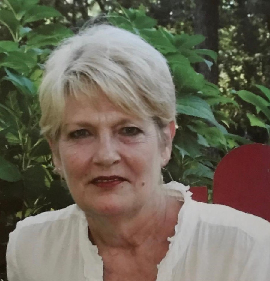 Lily Adair's Instagram, Twitter & Facebook on IDCrawl