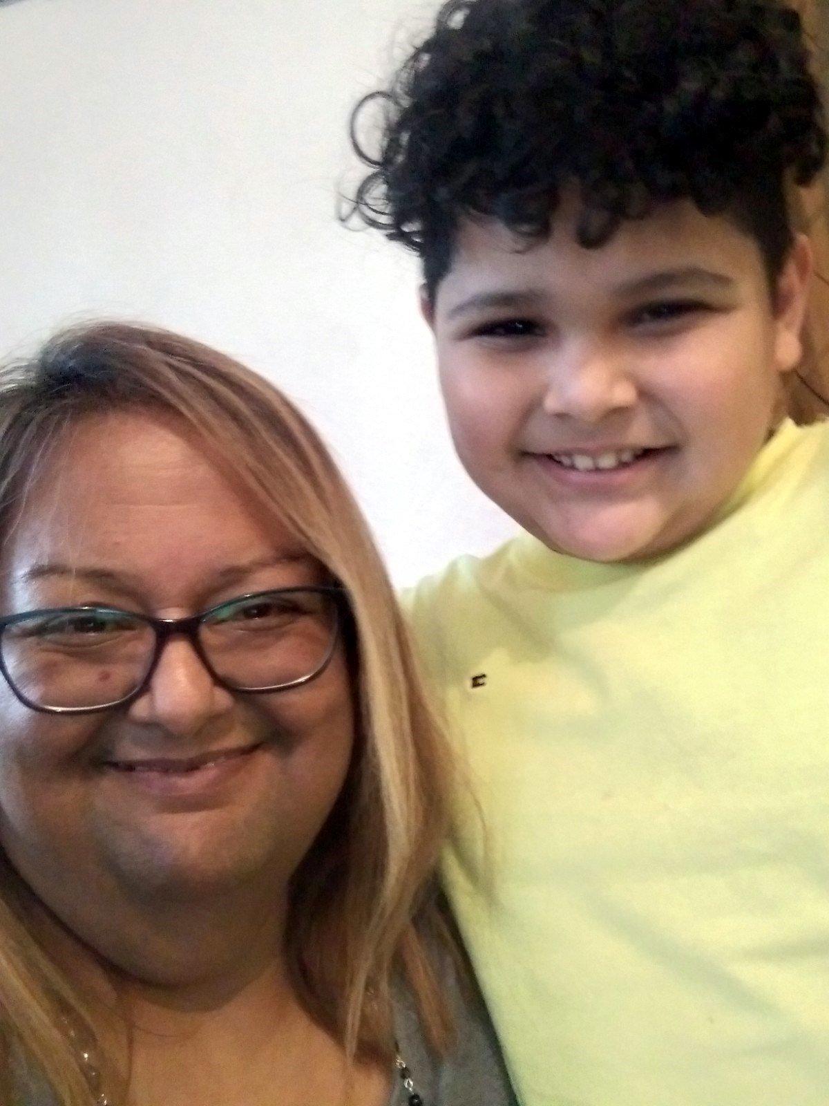 Magdalena Reyes's Instagram, Twitter & Facebook on IDCrawl