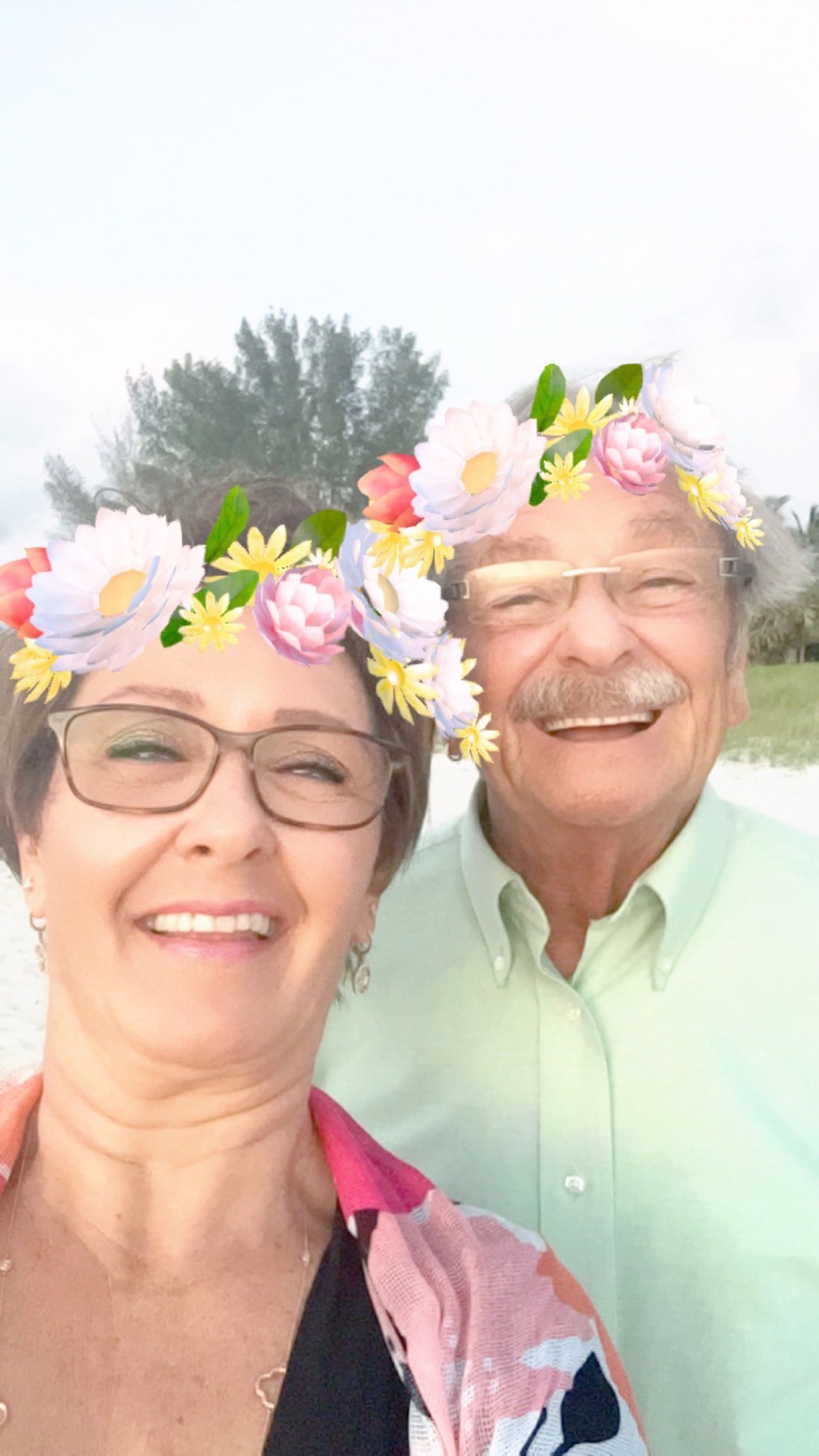 Elizabeth Rigney's Instagram, Twitter & Facebook on IDCrawl