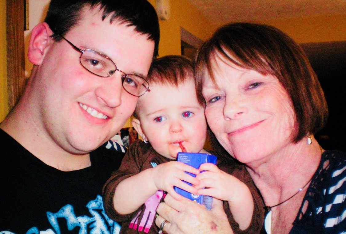 Linda Lyle's Instagram, Twitter & Facebook on IDCrawl