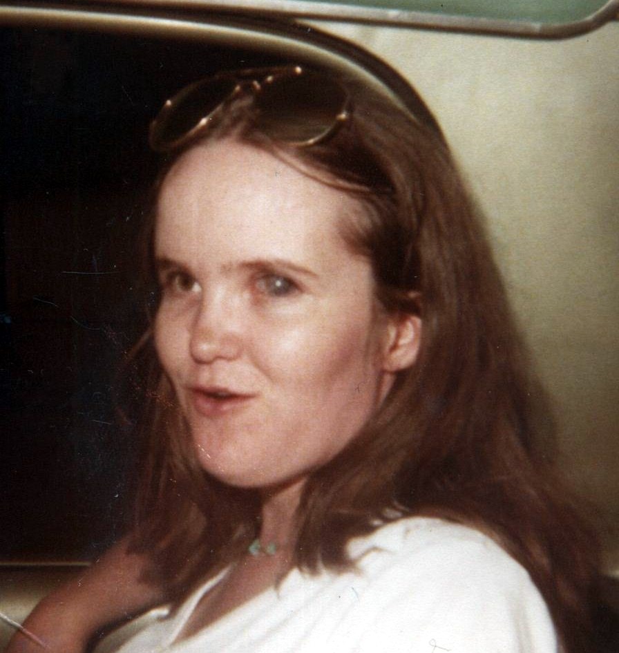 Louise Stilwell's Instagram, Twitter & Facebook on IDCrawl