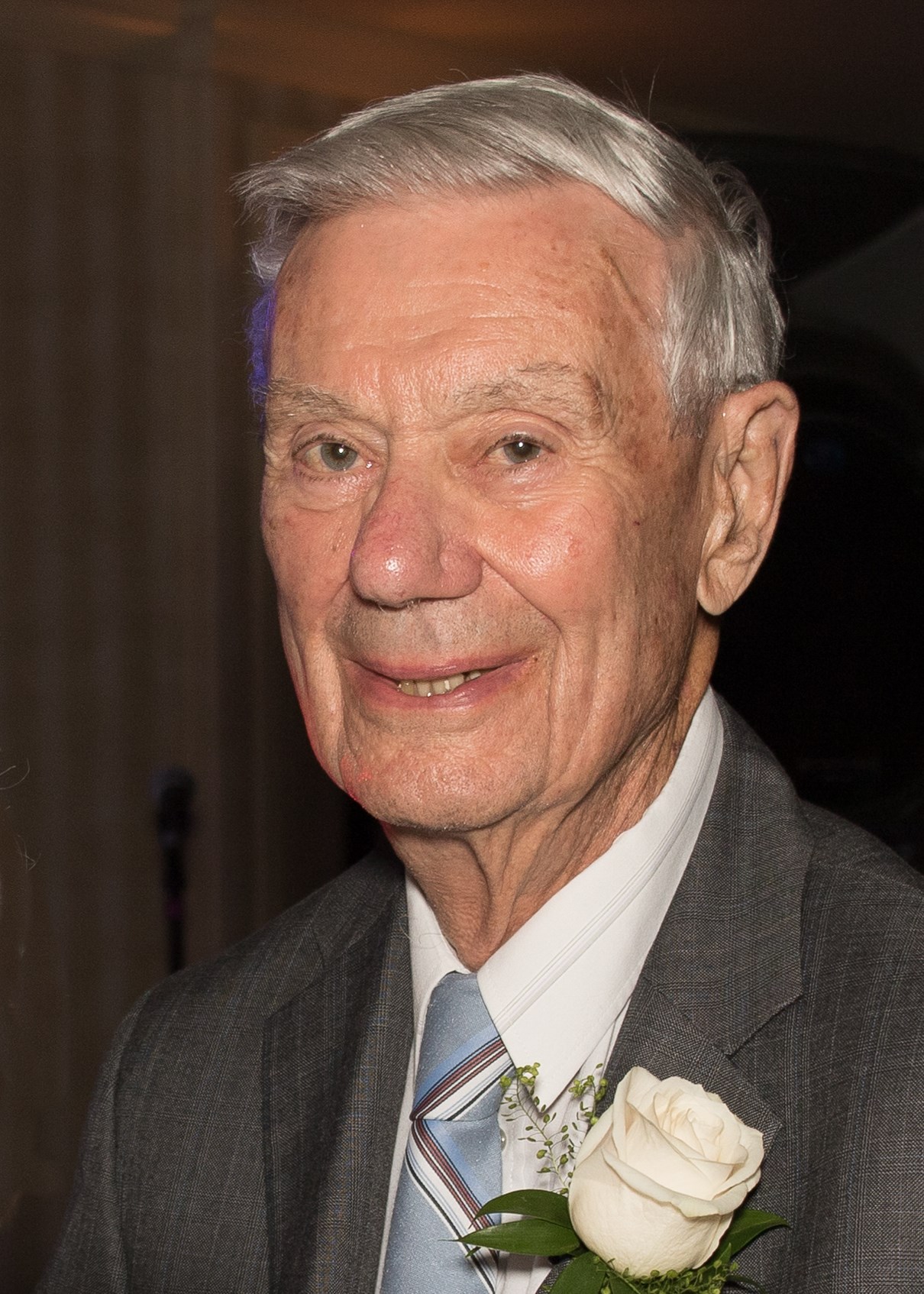 Earl Henry Chafe Obituary - St-Lambert, QC