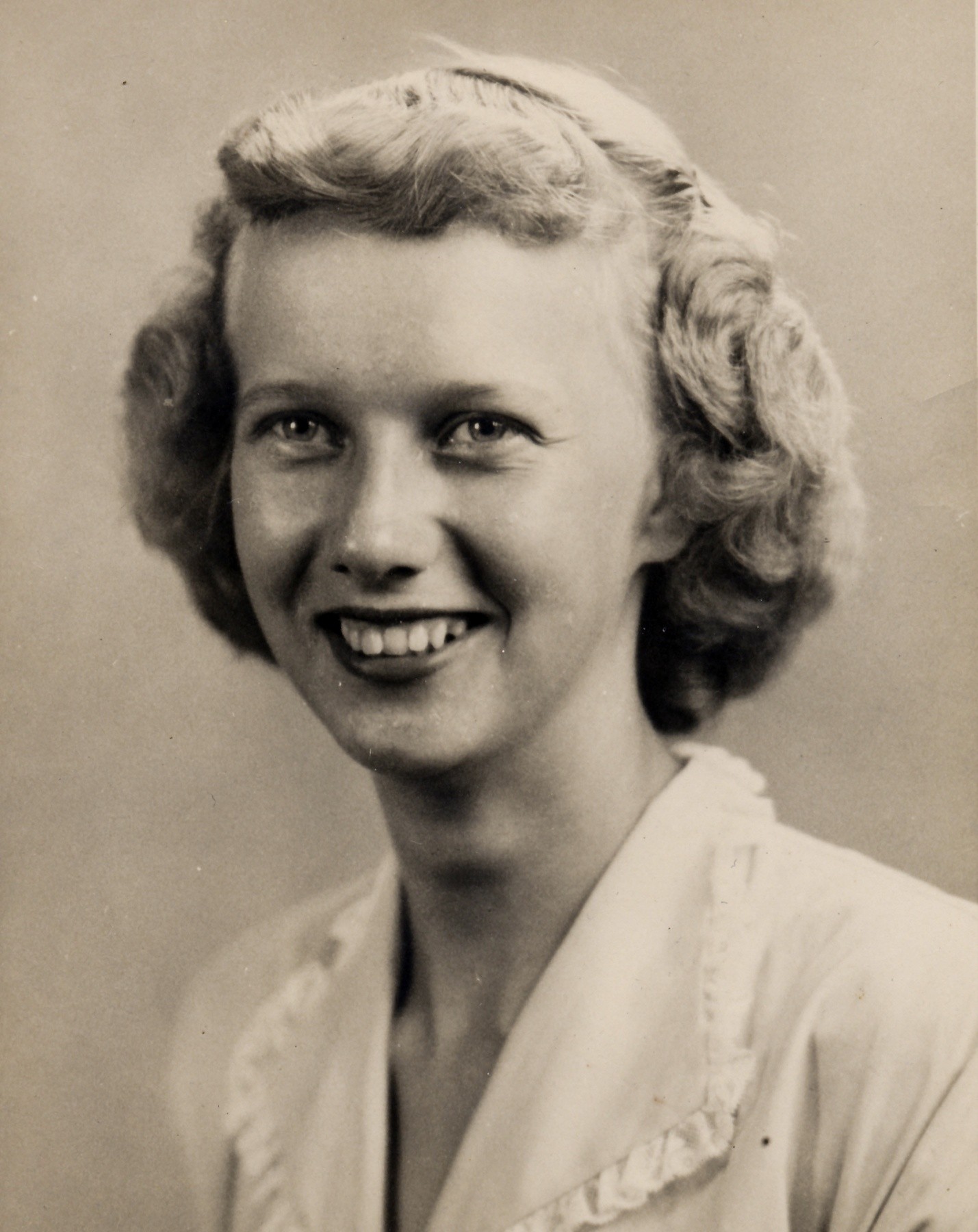 Barbara Krueger's Instagram, Twitter & Facebook on IDCrawl