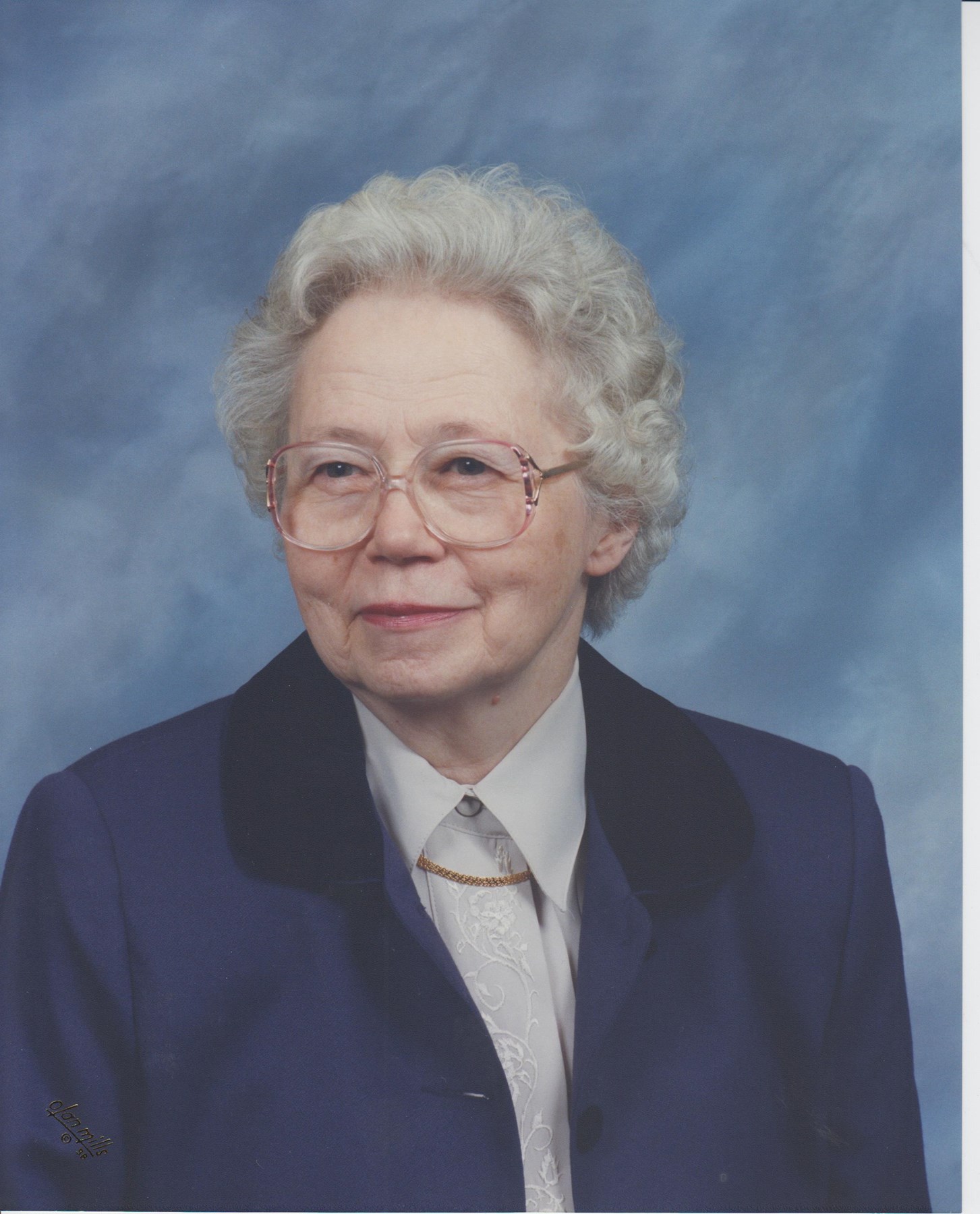 Julia McQueen Obituary - Raleigh, NC