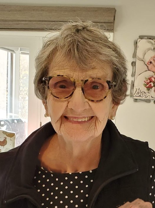 Joyce Mildred Obituary - Downers Grove, IL