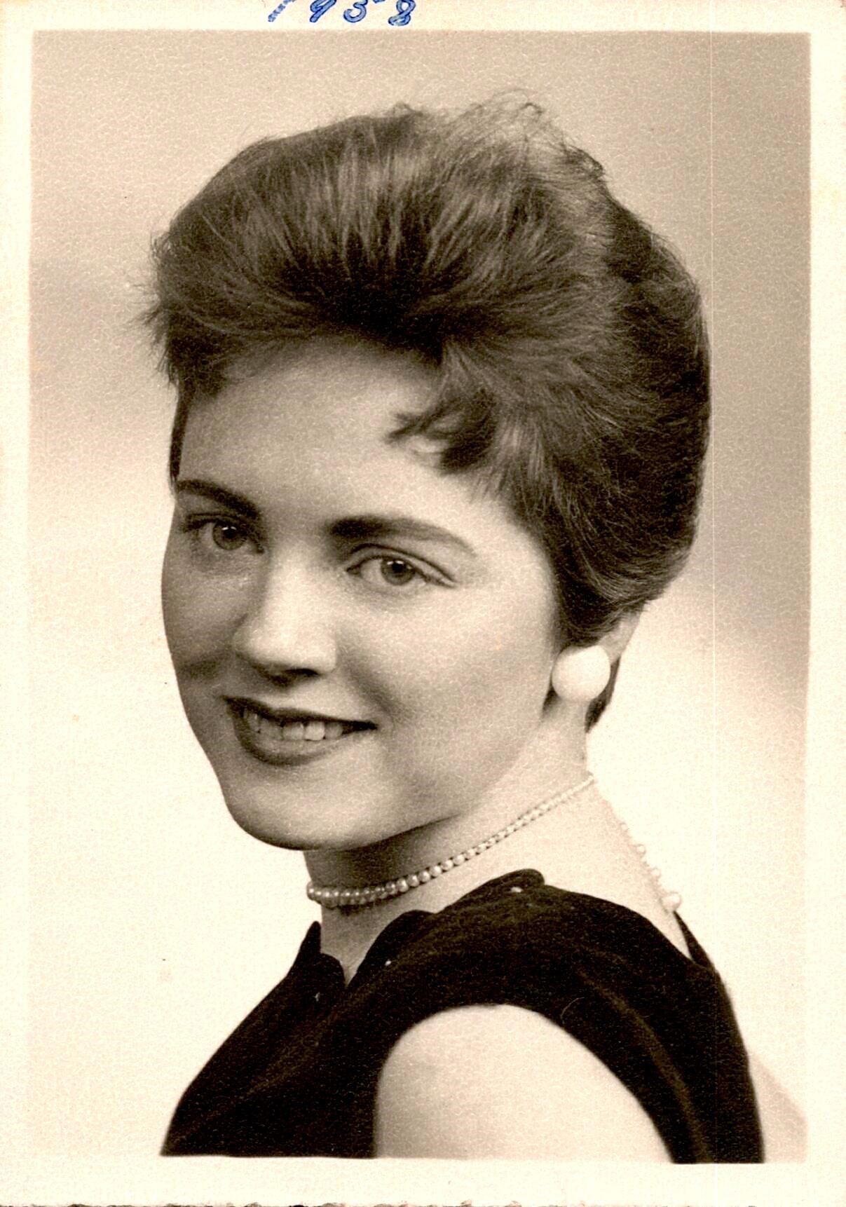 Maureen Roche Obituary - Westwood, NJ