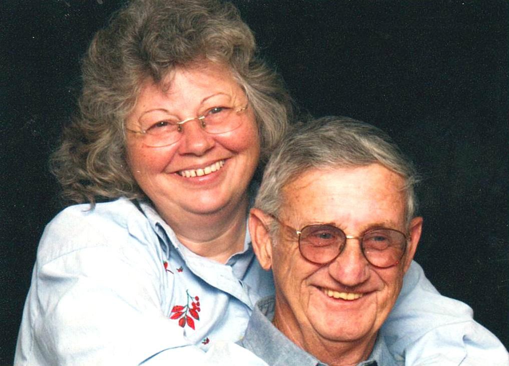 Sandra Moll's Instagram, Twitter & Facebook on IDCrawl