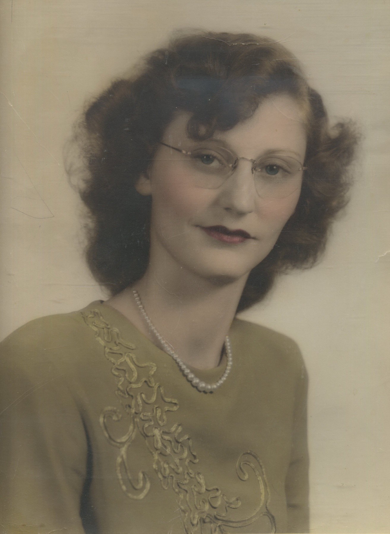 Stephanie Batt's Instagram, Twitter & Facebook on IDCrawl