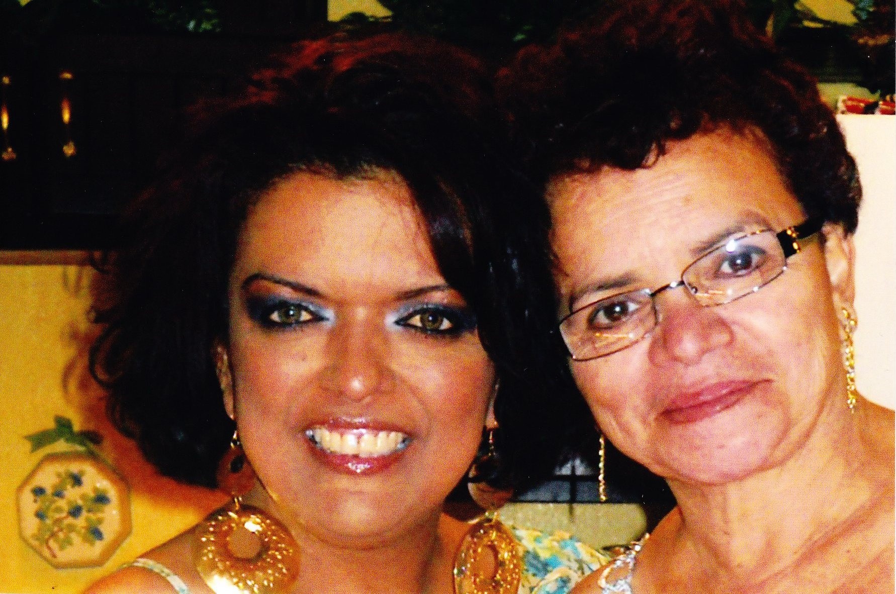 Sandra Rivera's Instagram, Twitter & Facebook on IDCrawl